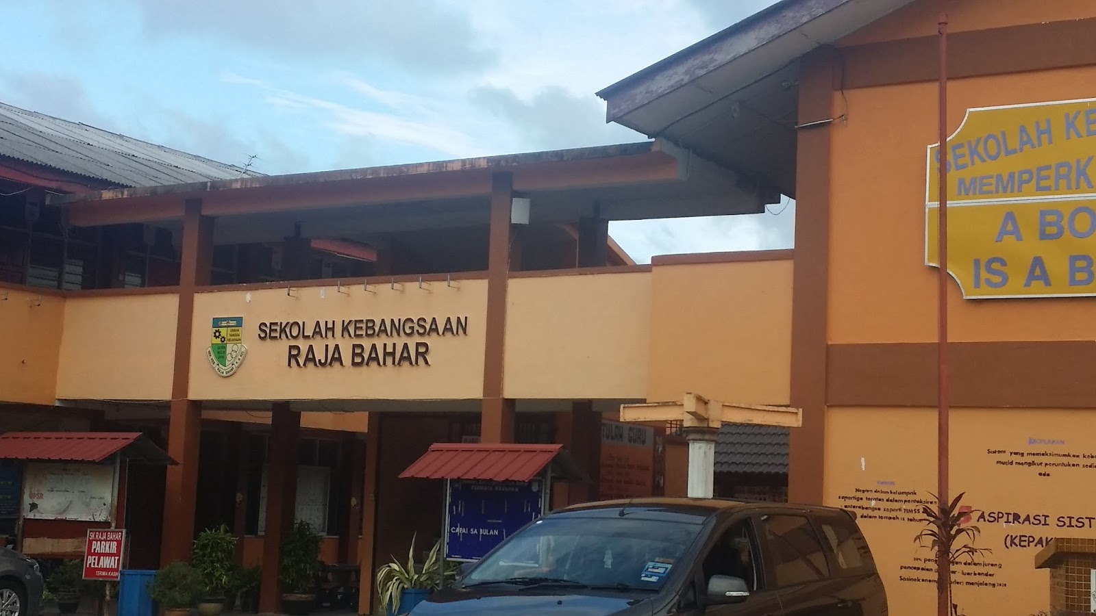 MOHD BARHANUDIN SULAIMAN (Guru Sains Komputer): Kursus Bahasa ...