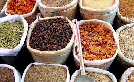 The Presurfer: How Colonial Americans Were Inspired By Asian Spices