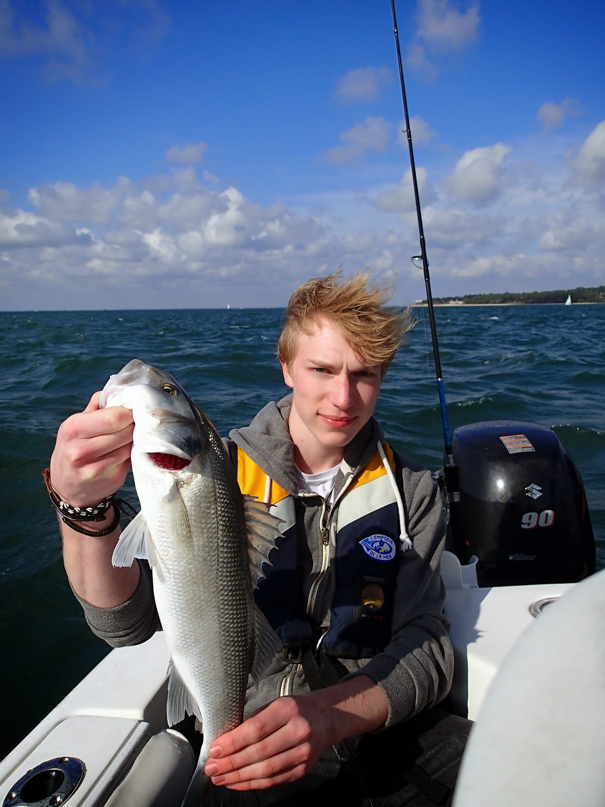 Masta'Fish guide pêche Bassin d 'Arcachon : quelques photos, Bars au ...