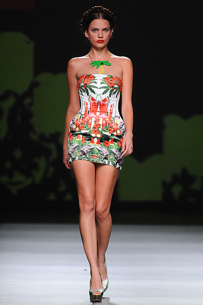 Fashionadictas by Marcela: Maya Hansen y sus corsets con inspiración ...