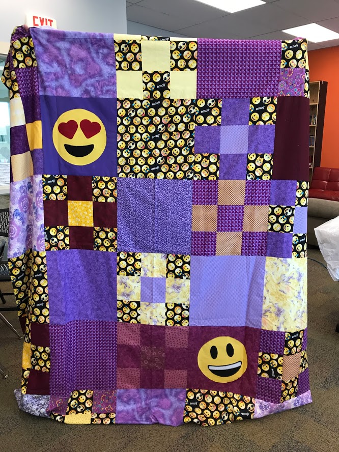 Hope Quilters: Emoji Quilt Project