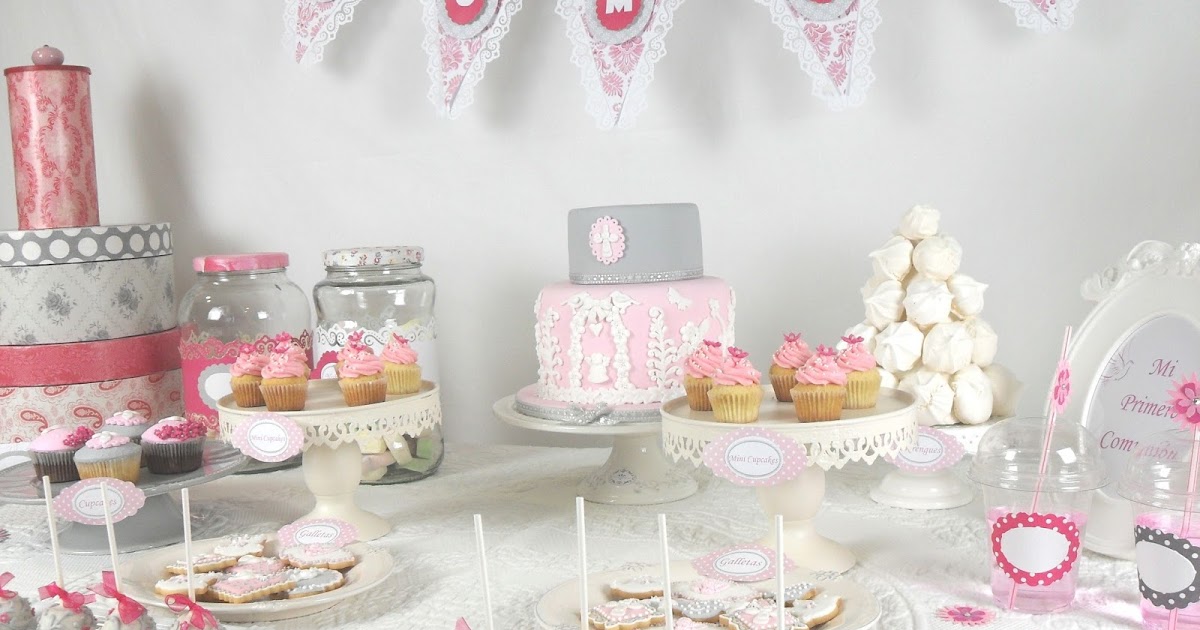 19 mesas de dulces de color rosa