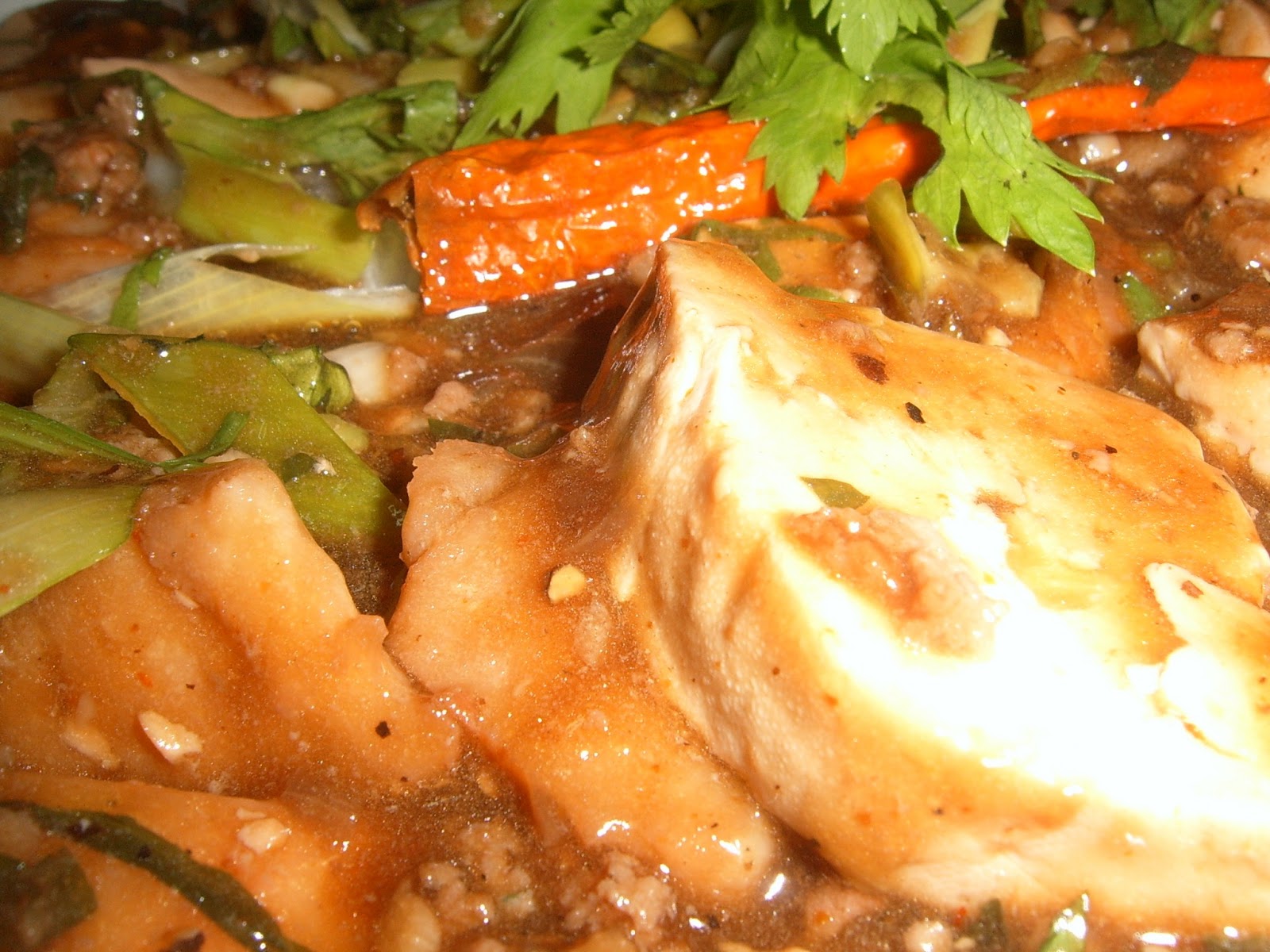 .: FISH FILLET AND TOFU IN SESAME/SHOYU SAUCE