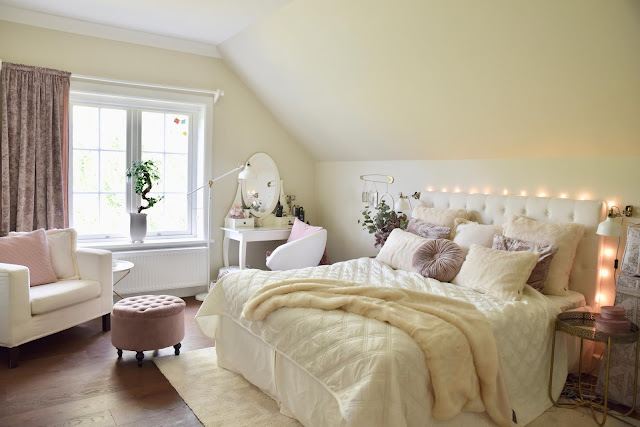 Den Vita Drömgården: Sovrummen