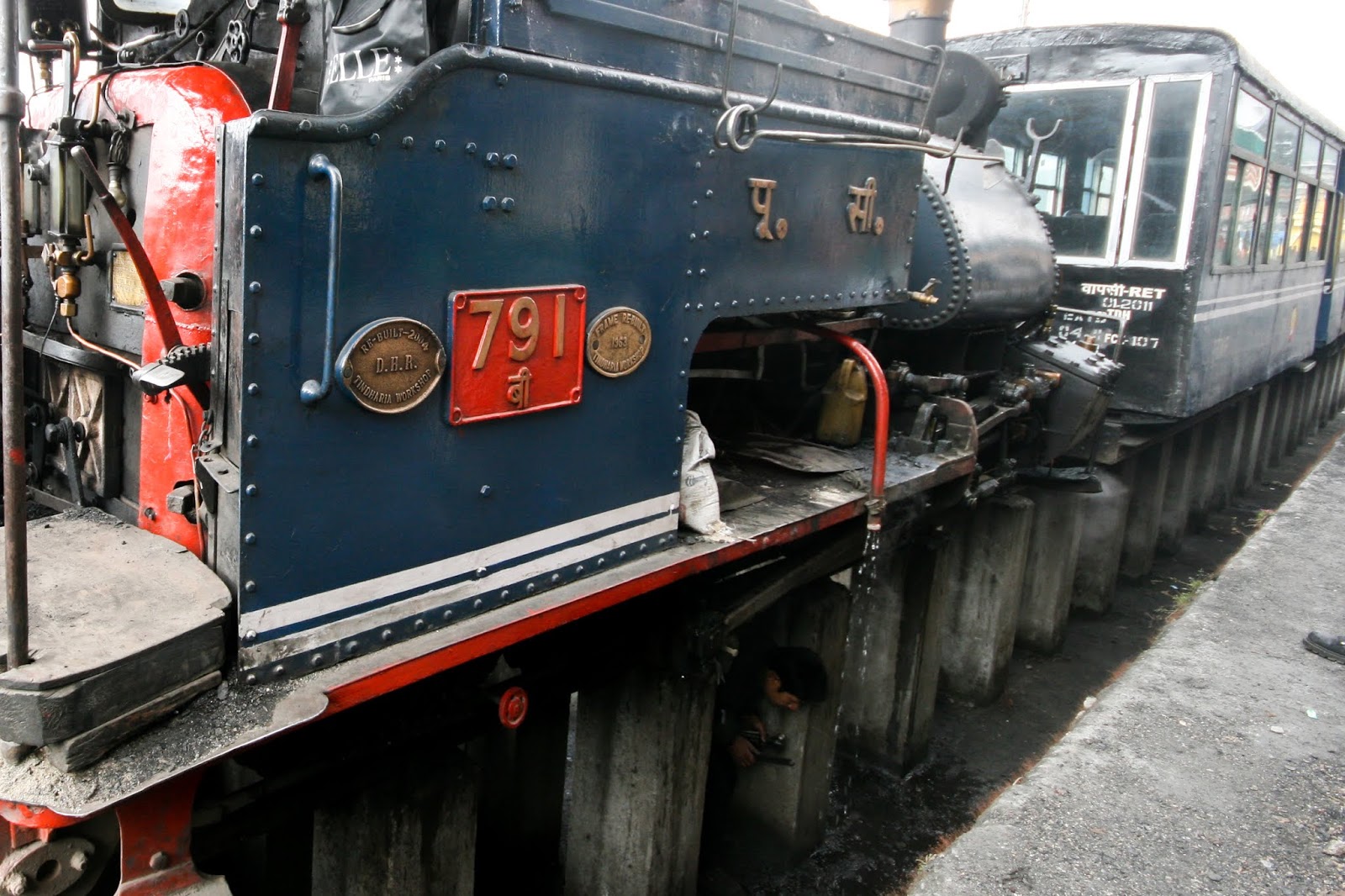 Darjeeling Toy Train Guide | Shoestring Travel : Travel Blog for Travel Tips on Budget