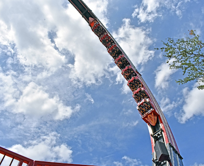 NewsPlusNotes: Six Flags Over Texas Opens El Diablo Looping Thrill Ride