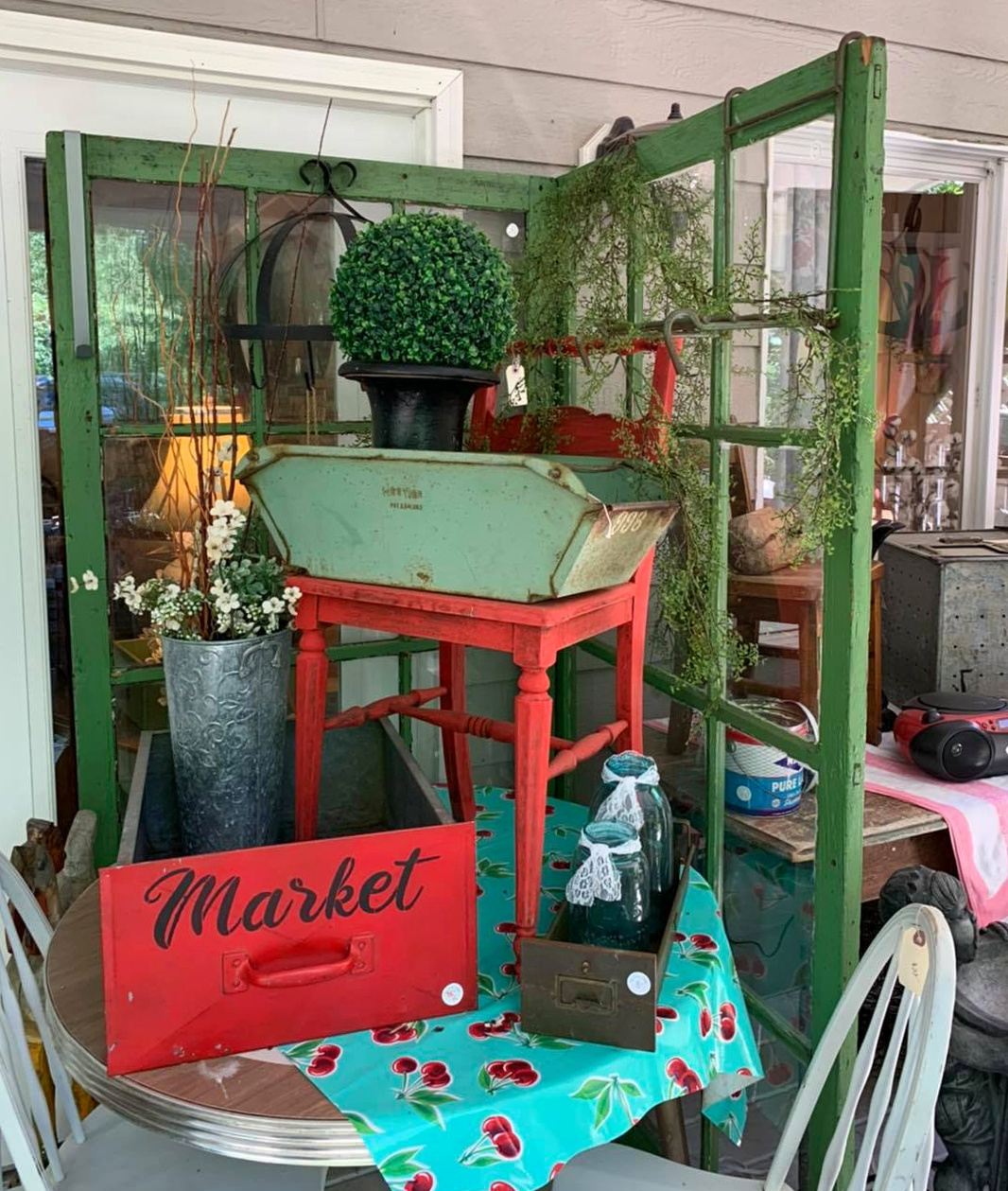 More of Dana's Fun Outdoor Junk Decor & West Tischer Cottage ...