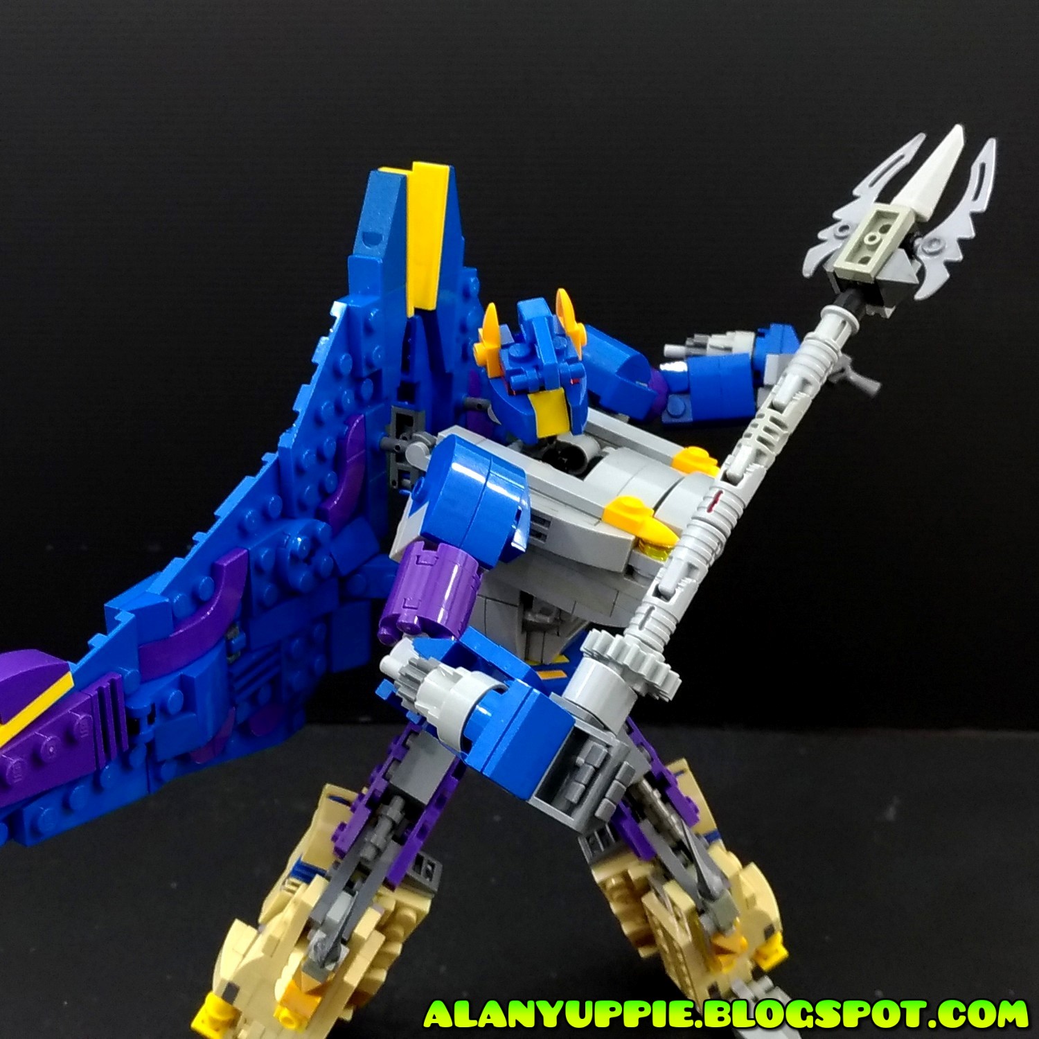 Alanyuppie's LEGO Transformers: LEGO Transformer Depth Charge from ...