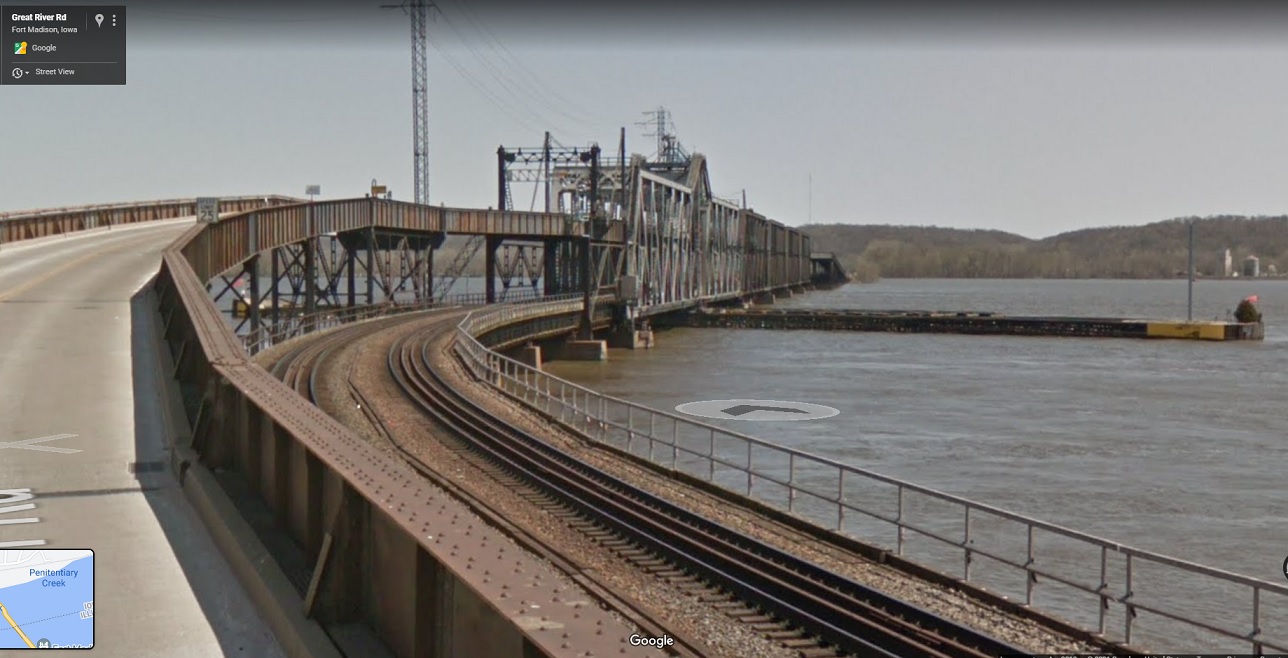 Industrial History: Santa Fe Bridge over Mississippi River at Fort ...
