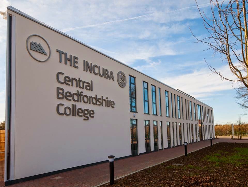 About Dunstable : The Incuba - Central Bedfordshire College