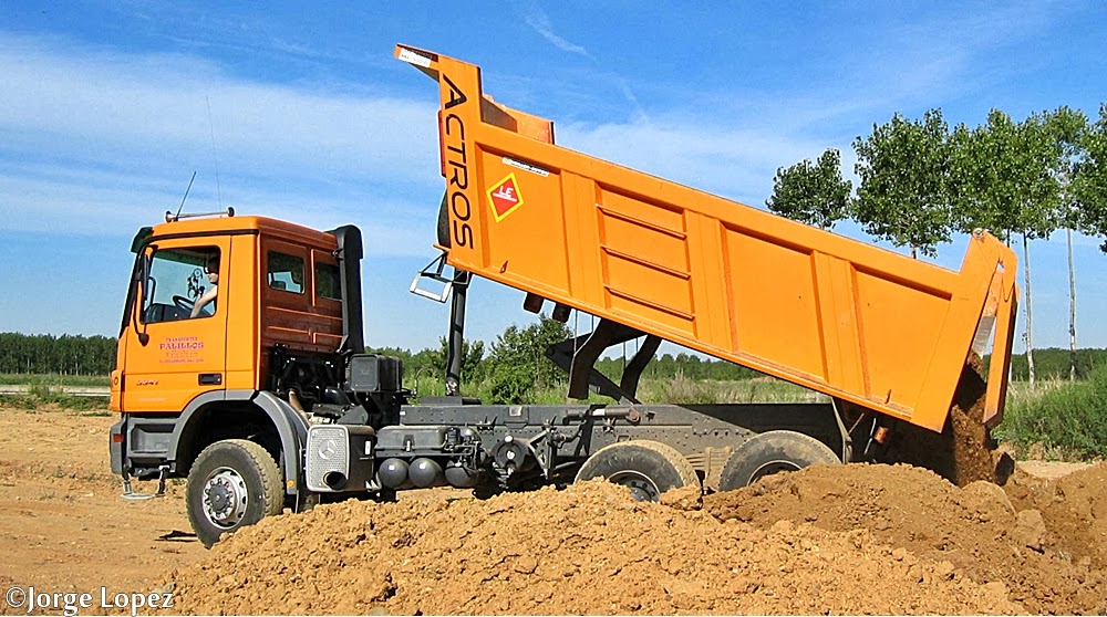 Camiones y Autobuses en Castilla y León: Mercedes Actros MpII 3341 6x6