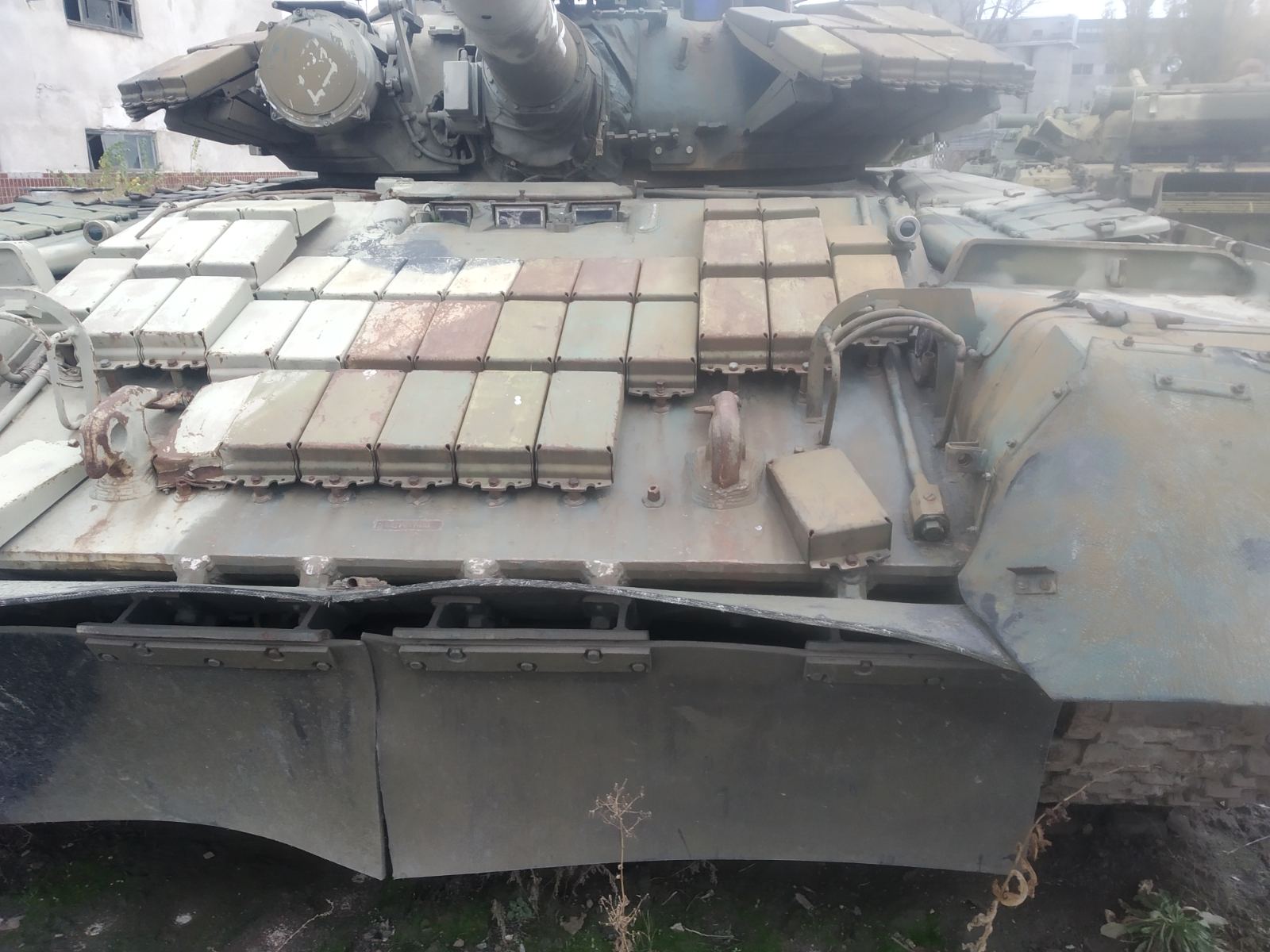 The Dead District: Very rare T-80UD with Kontakt-1 ERA.