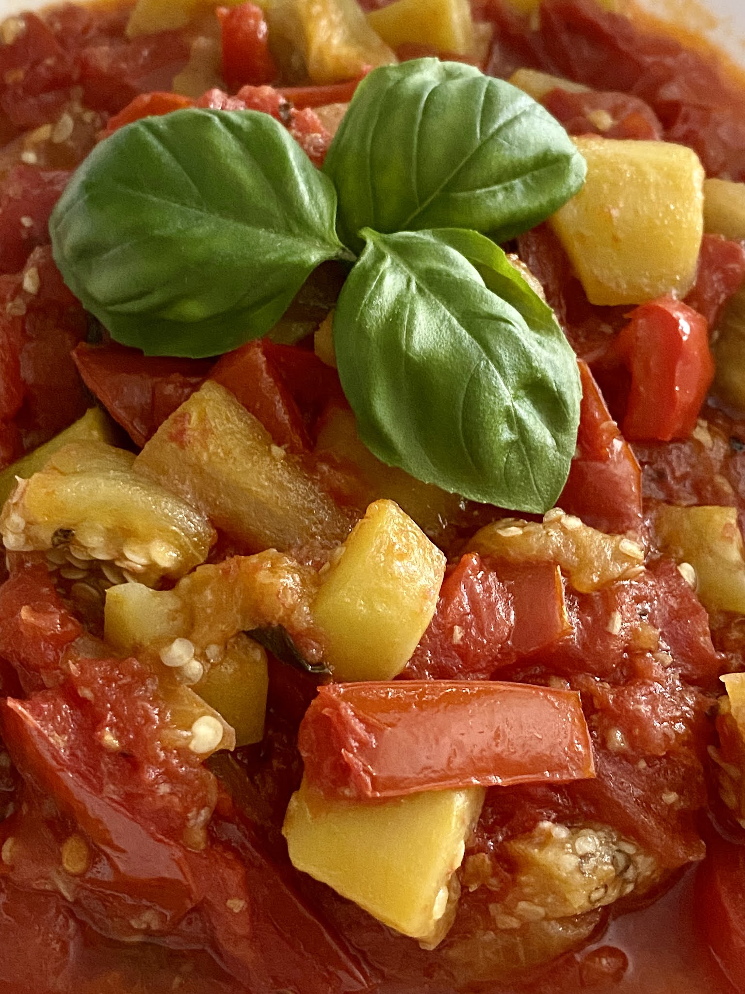 Living on Cloud Nine: GARDEN FRESH RATATOUILLE