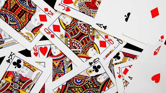 CARD GAMES YOU NEVER SEEN BEFORE card-games-you-never-seen-before