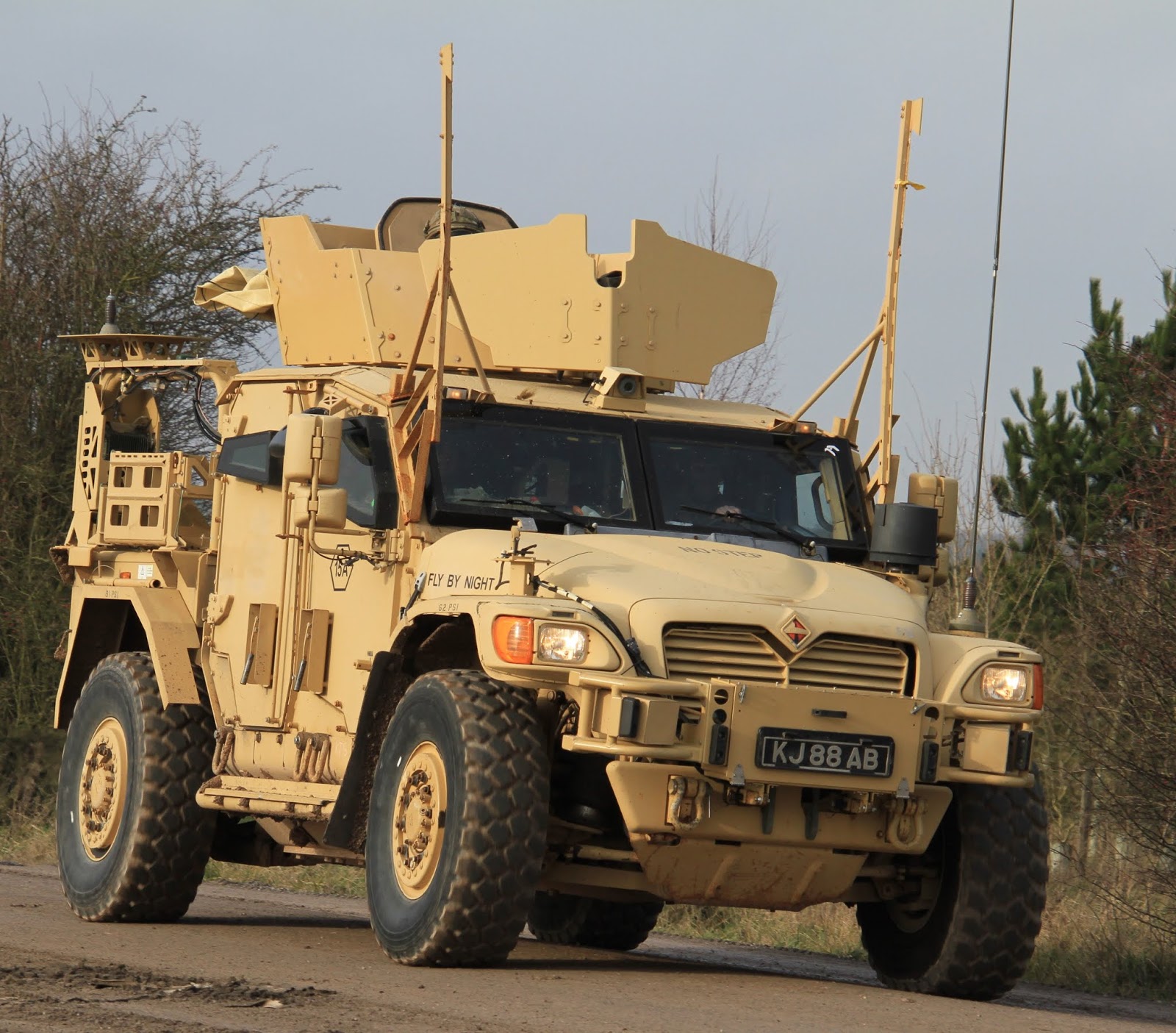 Pete's Model World : Meng British Army Husky TSV