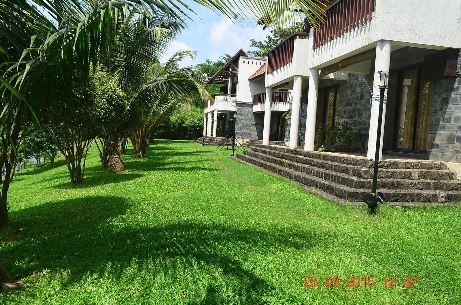 Silent Hills Resort, Manor