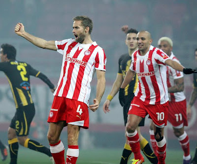 ΟΛΥΜΠΙΑΚΟΣ - Pesetero.Net Red Database: Ολυμπιακός-ΑΕΚ 2-0 : Είχε δίκιο ...