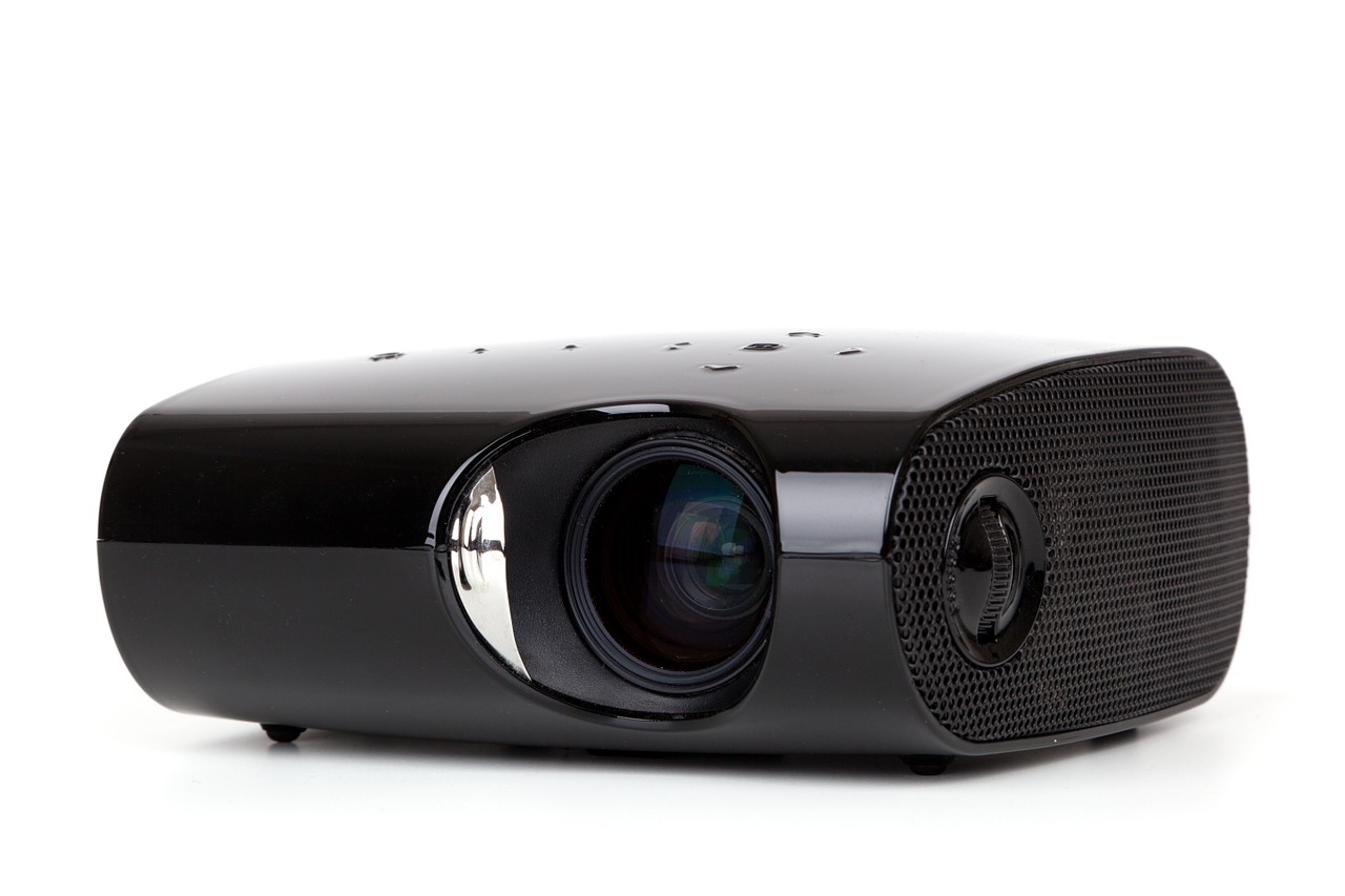 Everything you should know when choosing a Projector