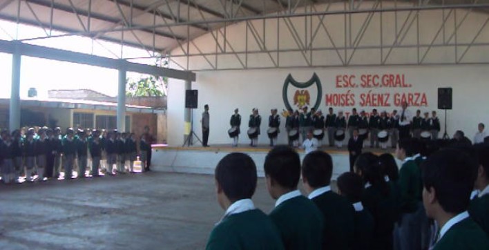 Secundaria Moises Saenz Garza en Amealco: junio 2012