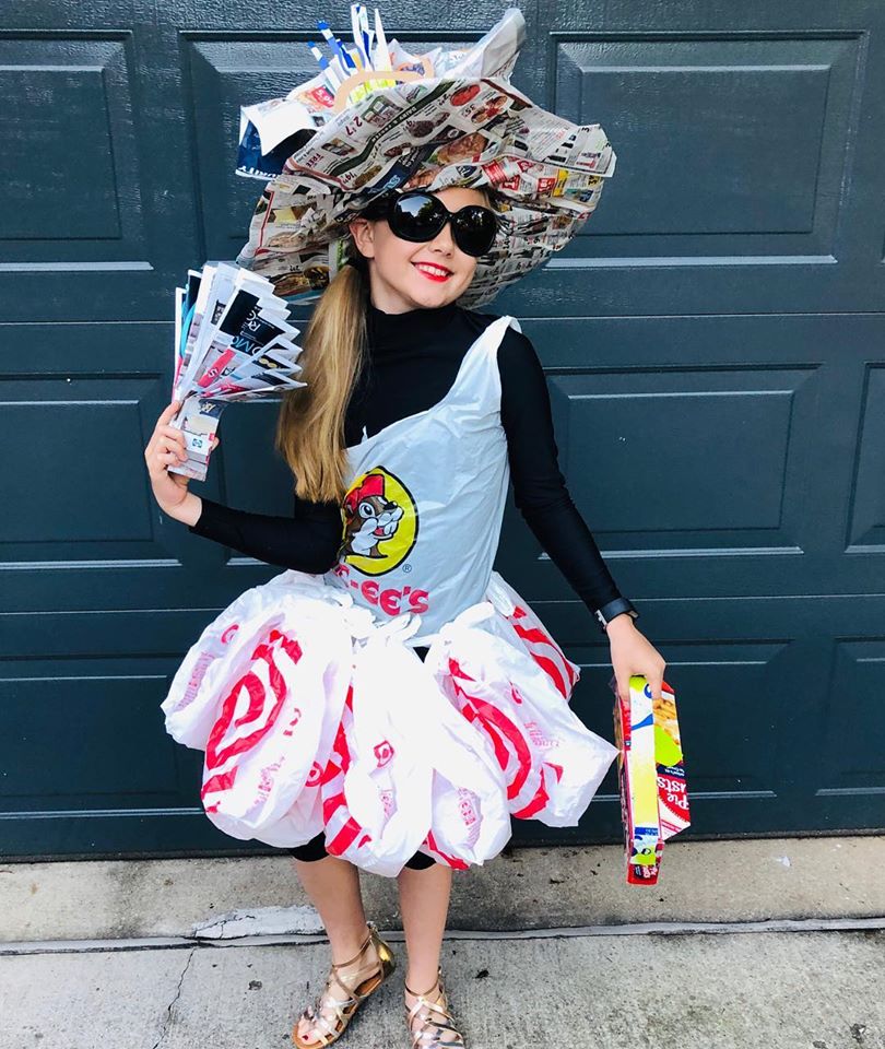 Crafty Texas Girls: Recycled Fashion- Earth Day Hats & Dresses