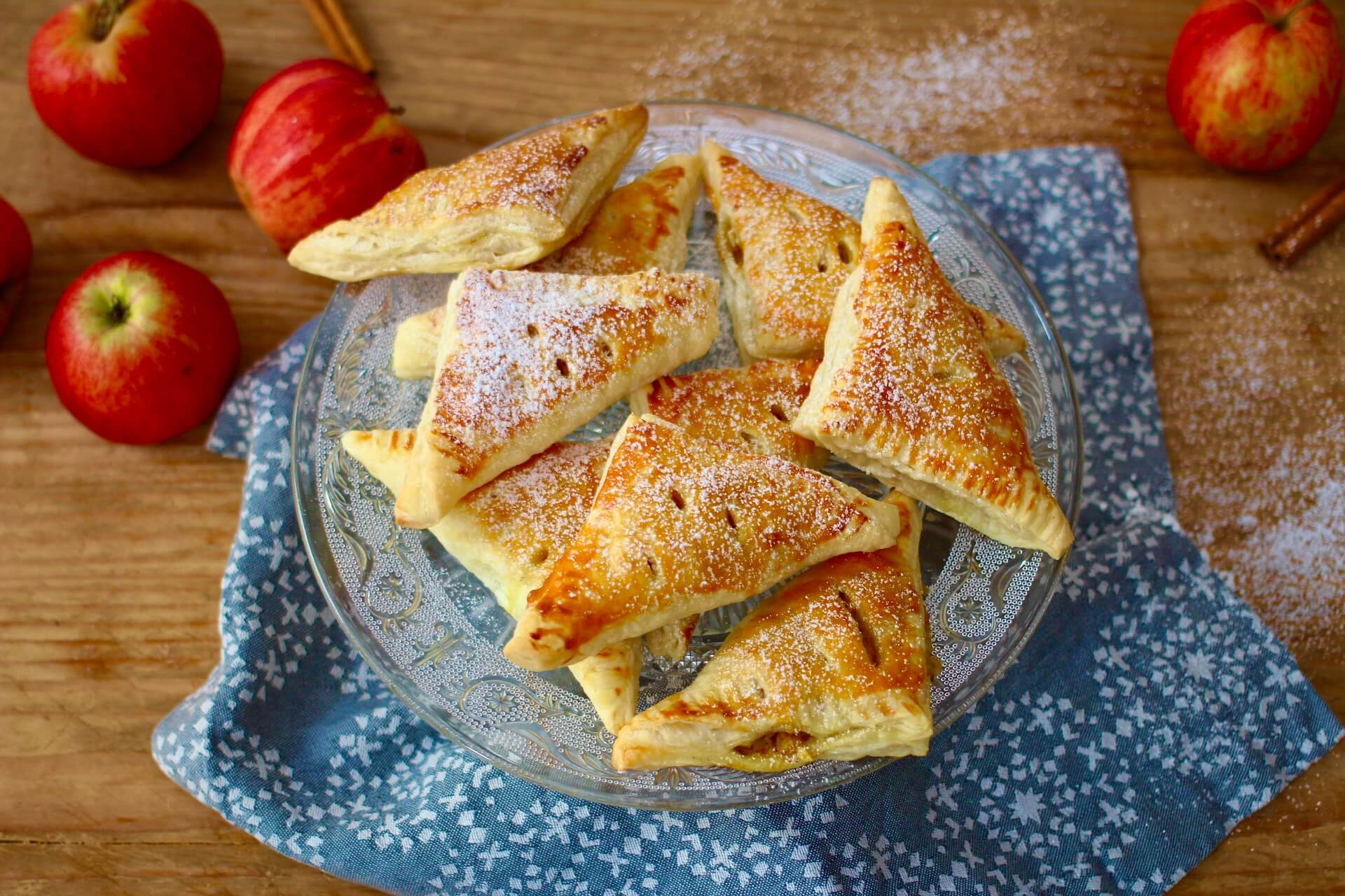 HOME OF HAPPY: OFENWARME APFELTASCHEN