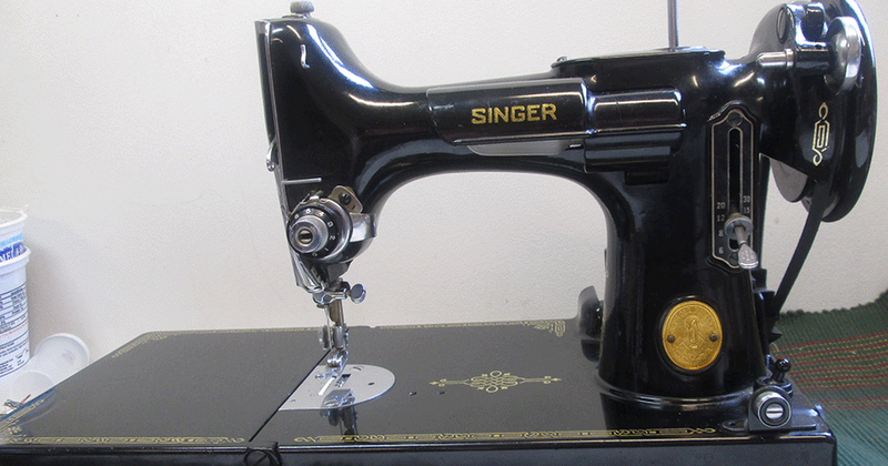 My Sewing Machine Obsession: 1948 Singer 221-1