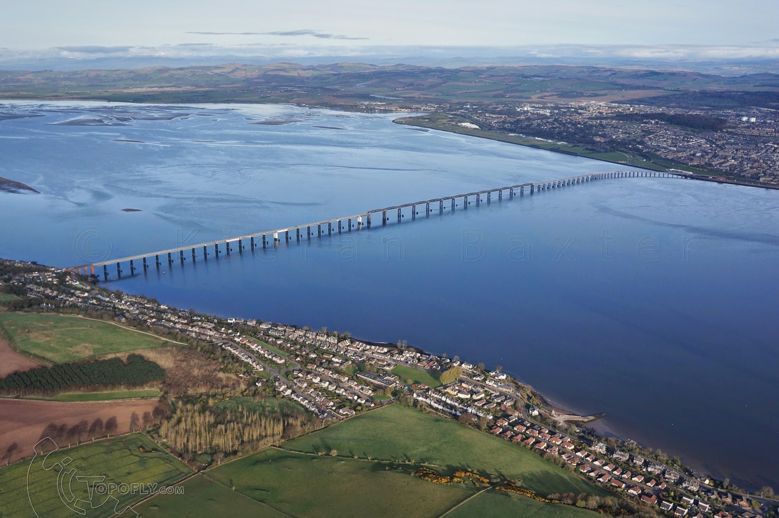 Topofly: Over the Tay: Aerial Photos Above Dundee and Broughty Ferry