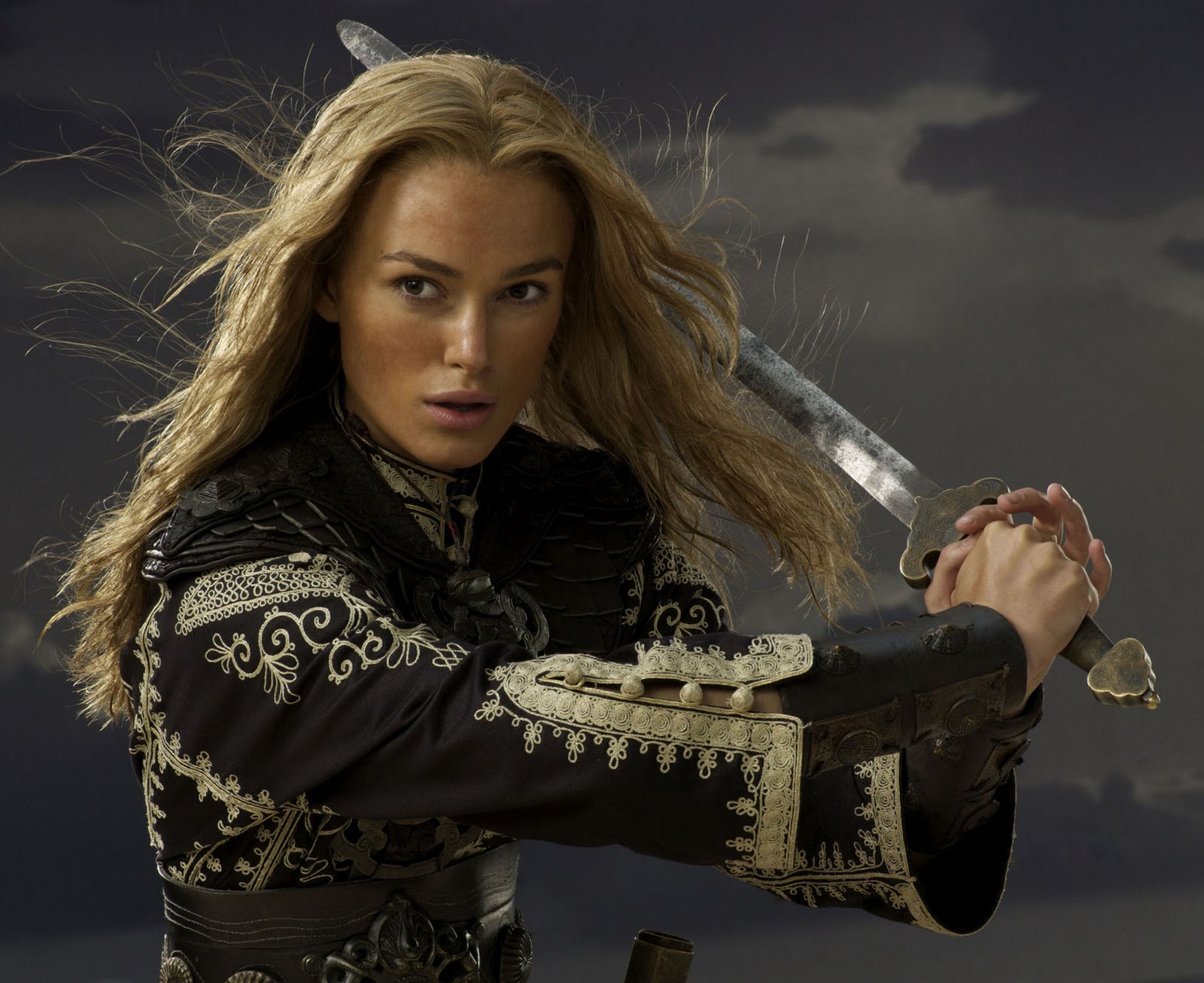 Keira Knightley As Elizabeth Swann The Pirates Of The Caribbean Hot Celebrities Wallpaper