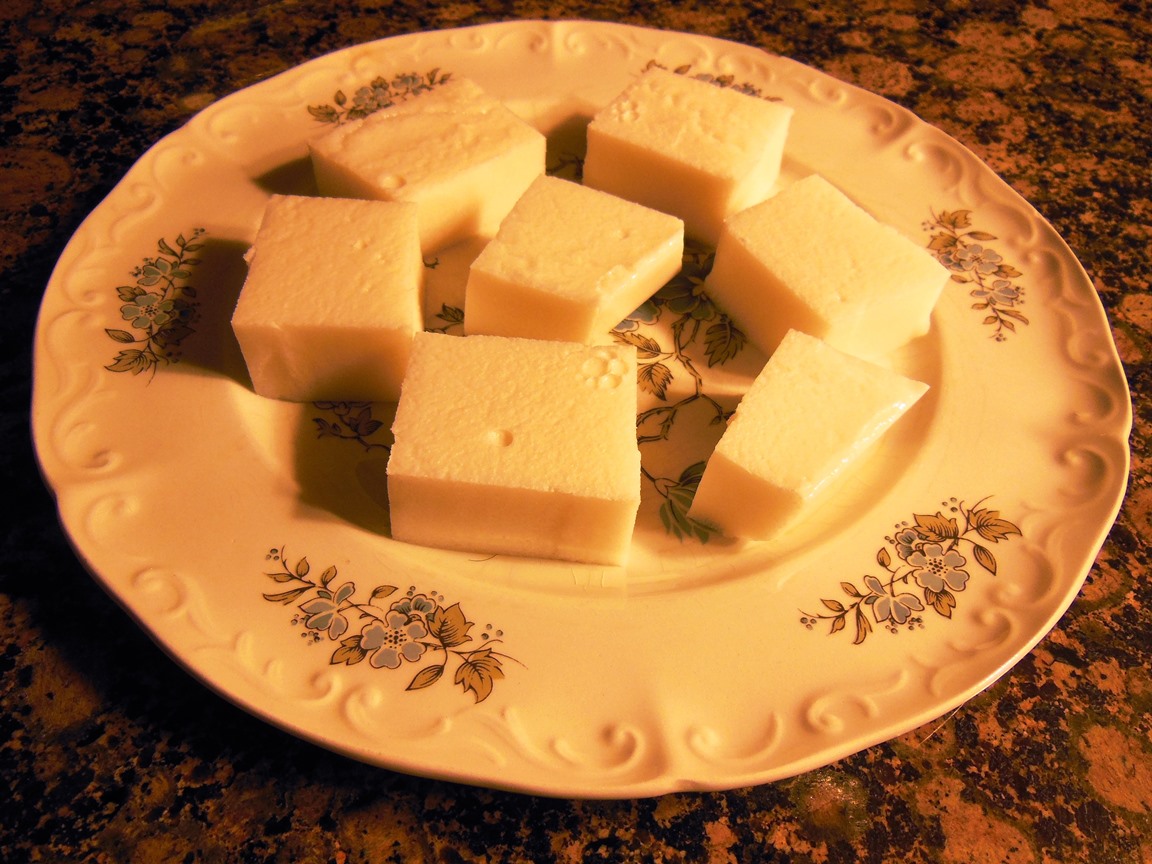 Chumkie's Kitchen : Burmese Coconut Jelly Dessert - Kyauk Kyaw