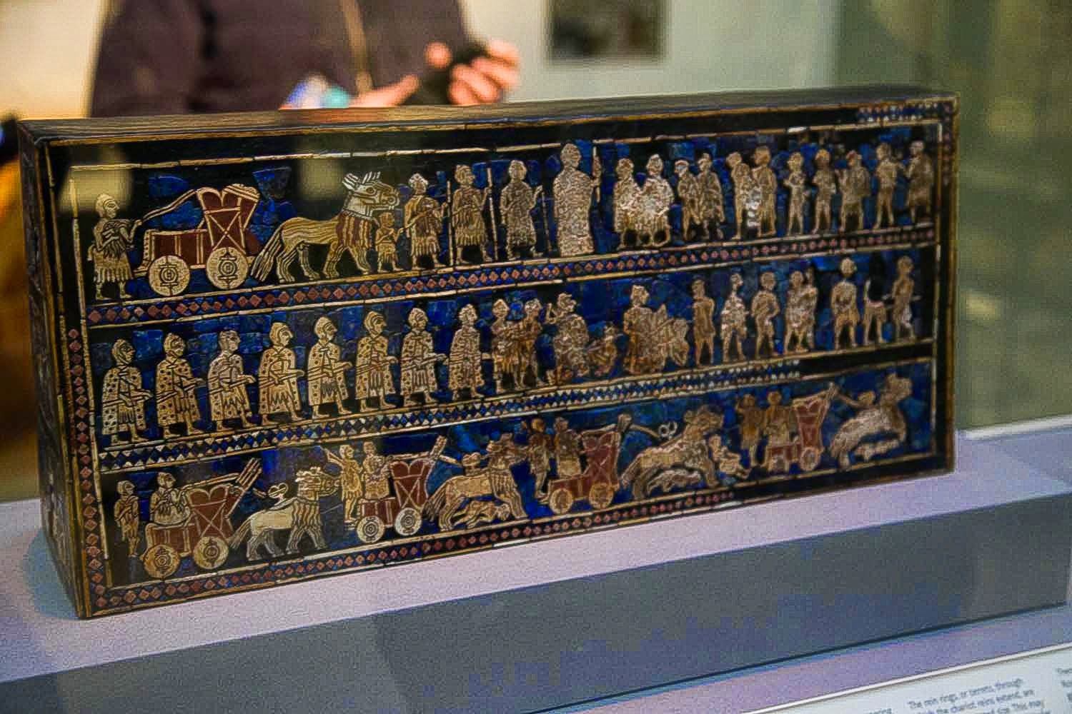 El estandarte real de Ur - GALANTIQUA TASACIÓN ARTE & ANTIGÜEDADES