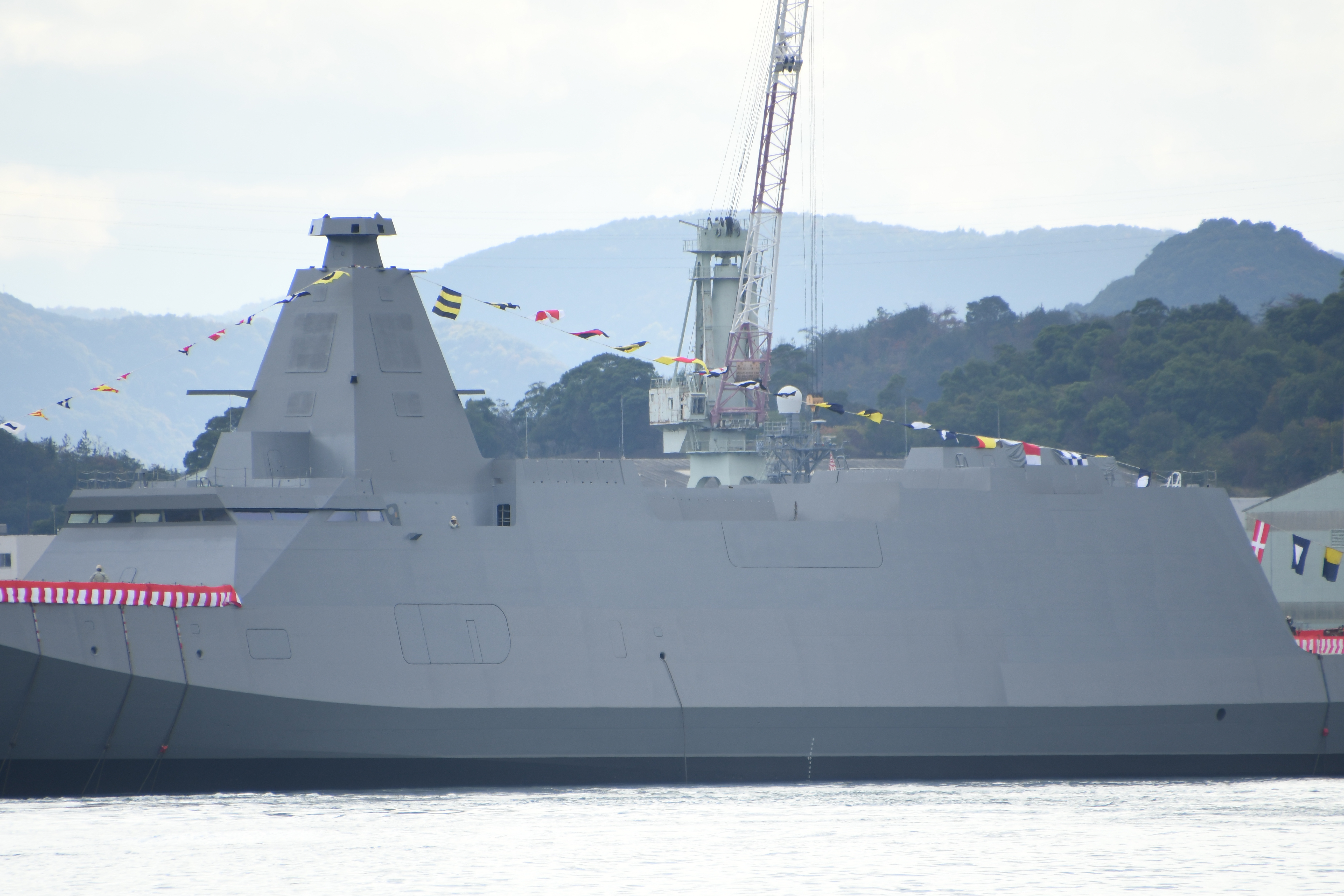 Full Frame: Jack-Of-All-Trades : Japan's Mogami-Class Multi-Mission Frigate