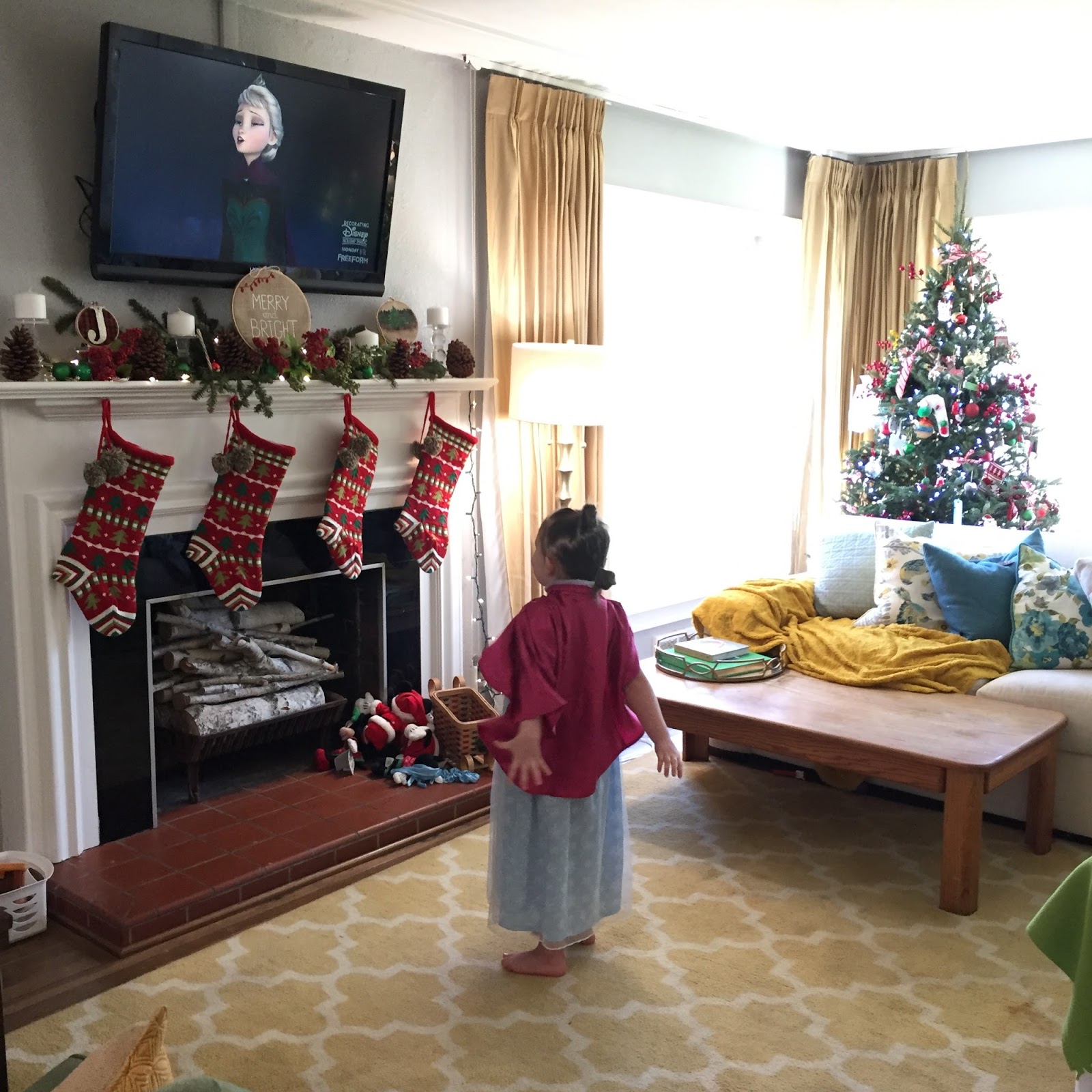 Polka-Dotty Place: December JOY