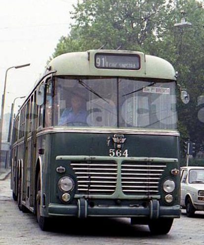 milanoneisecoli: La Filovia Fiat 2472 carrozzata Viberti, il "Vibertone"