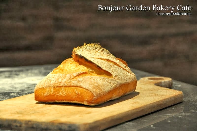 CHASING FOOD DREAMS: Bonjour Garden Bakery Café, Intermark Kuala Lumpur ...
