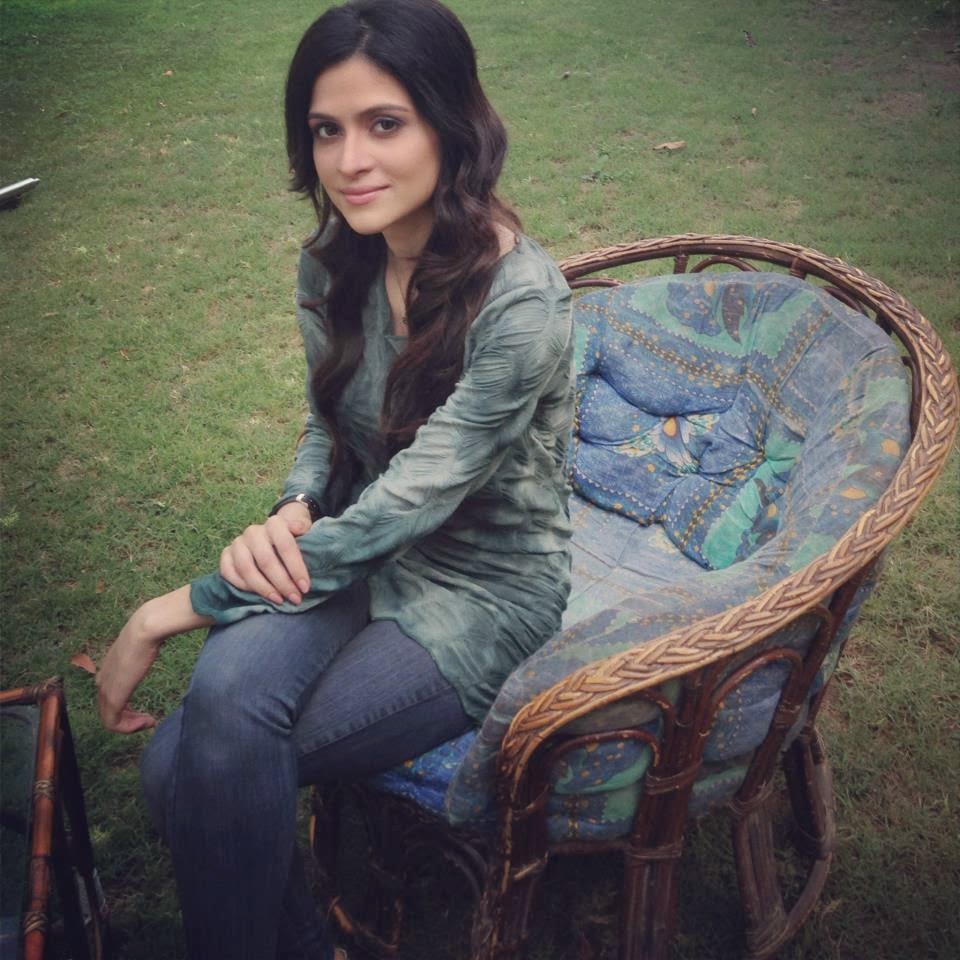 Areej Fatima Wallpapers