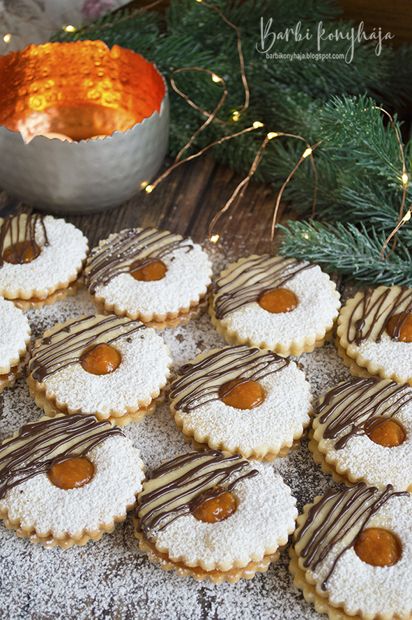 Barbi konyhája: Klasszikus omlós linzerkarika