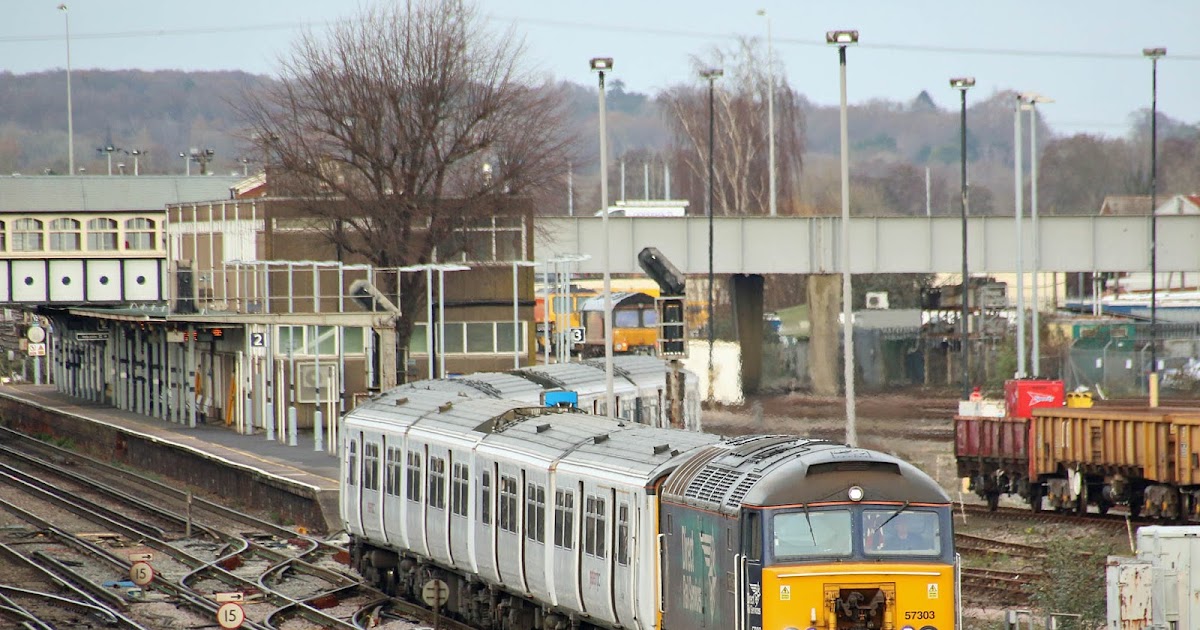 47s and other Classic Power at Southampton: Class 317s for scrap ...