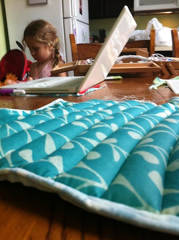 Mama Made Me: Stroller/Car Seat Cooling Pad tutorial