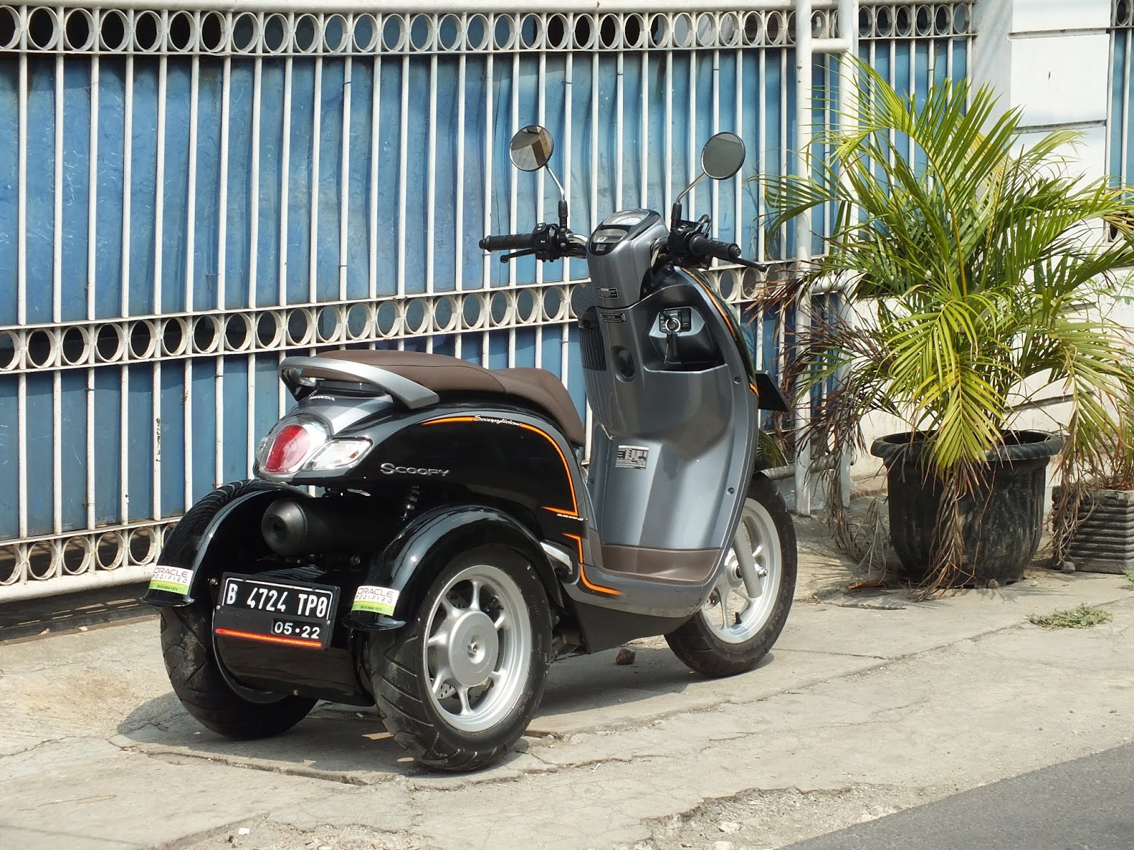 Oracle Modification Concept: HONDA SCOOPY NEW RODA TIGA Pesanan Pak ...