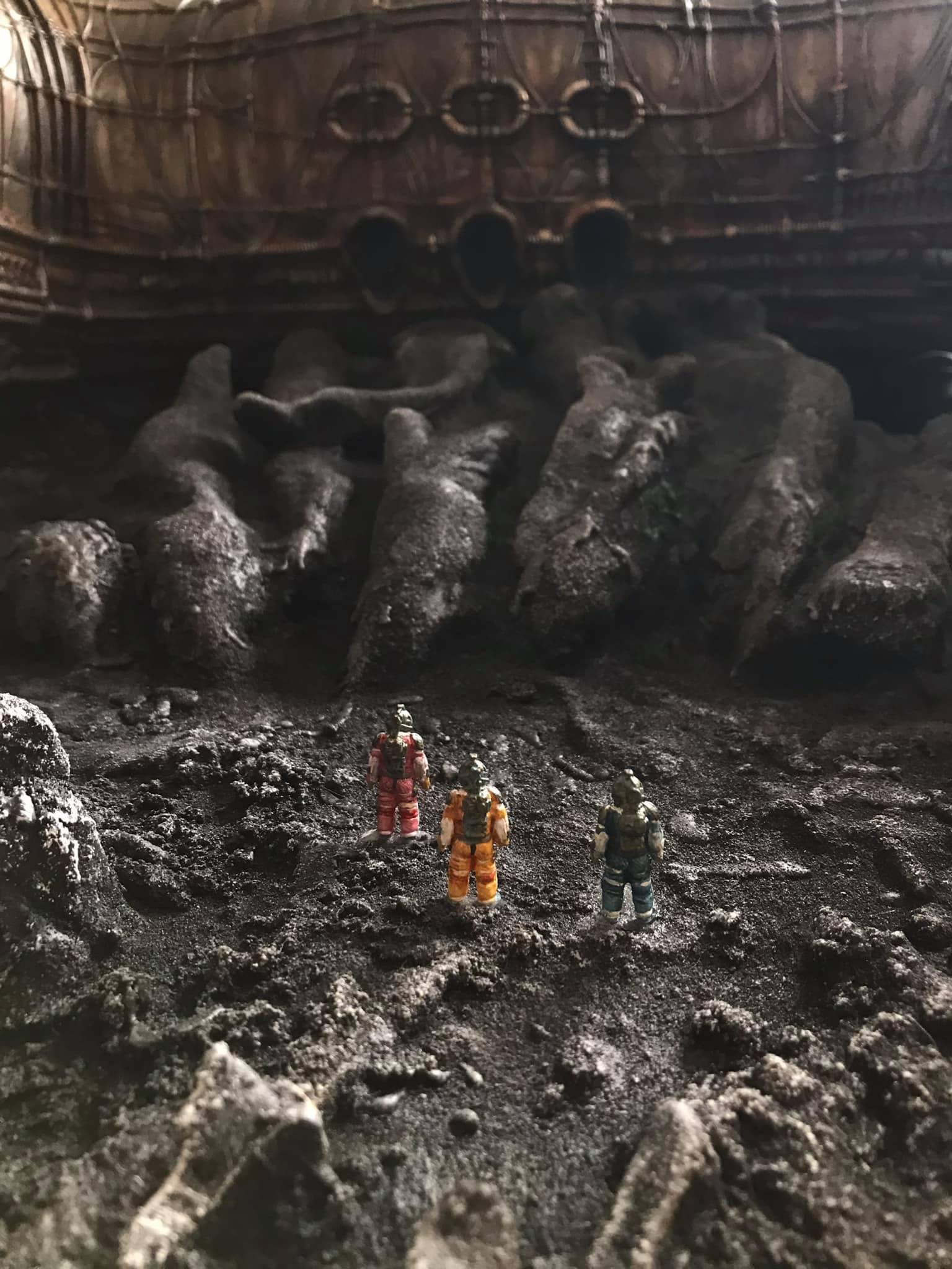 JIMSMASH ! ! !: BREATHTAKING ‘ALIEN’ DERELICT SHIP MODEL