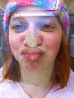 Moofookimbob's Blog: Faces squashed against glass