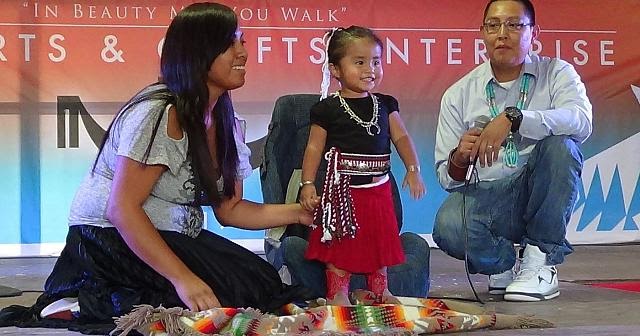 White Wolf : Heartwarming Photos Show Navajo Children Keeping Cultural ...