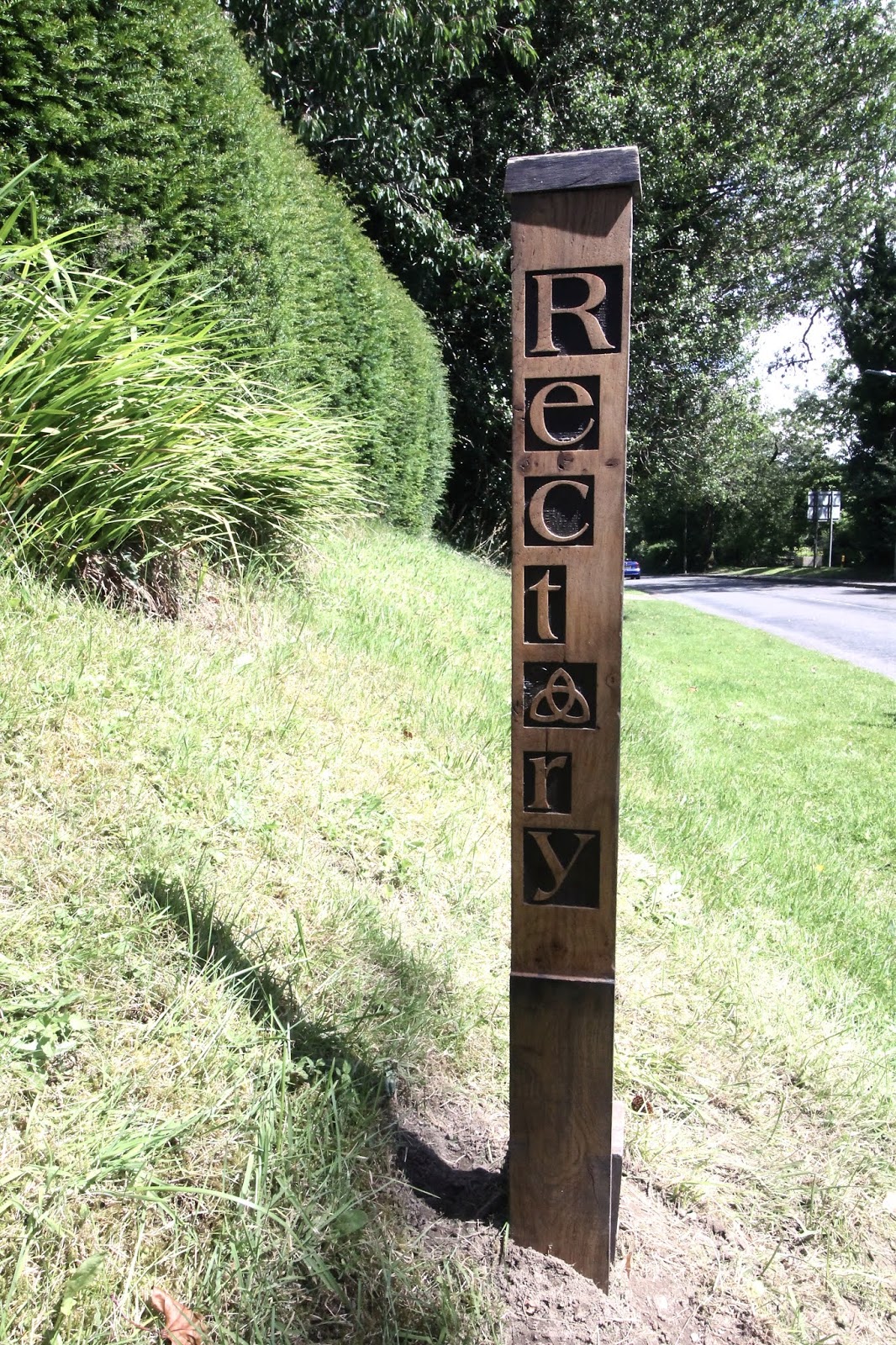 CASPAR DESIGN-FURNITURE: RECTORY SIGN