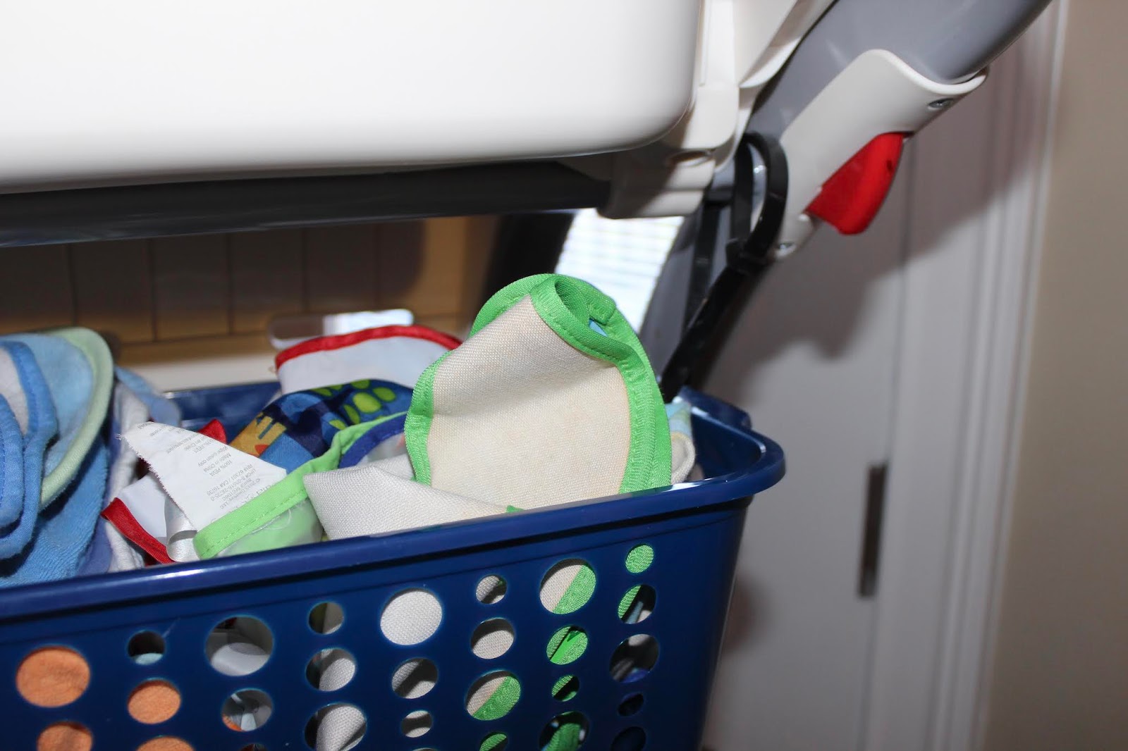 Mom Hack: High Chair Baby Bib Holder