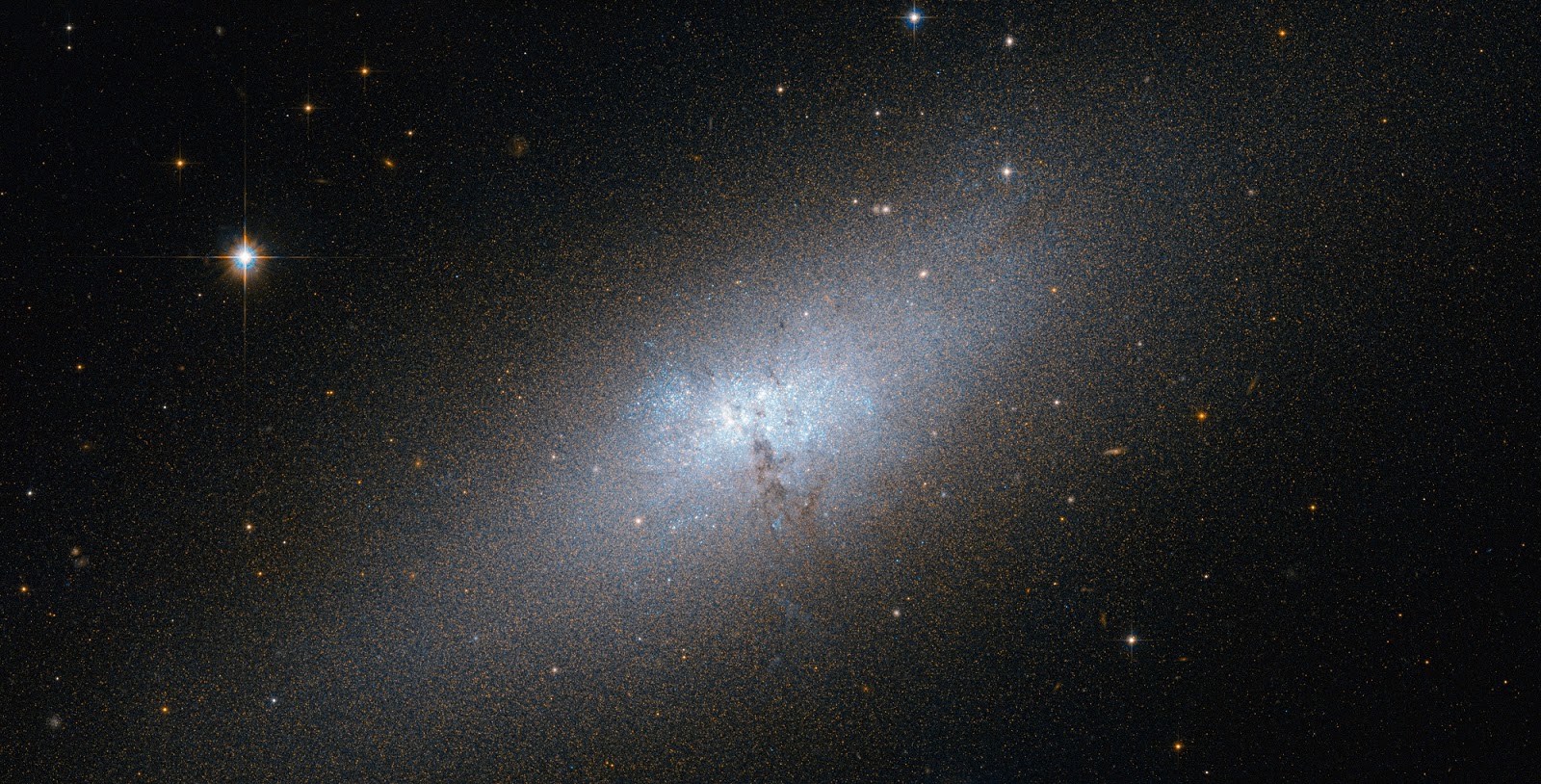 Blue Compact Dwarf Galaxy NGC 5253 | Earth Blog