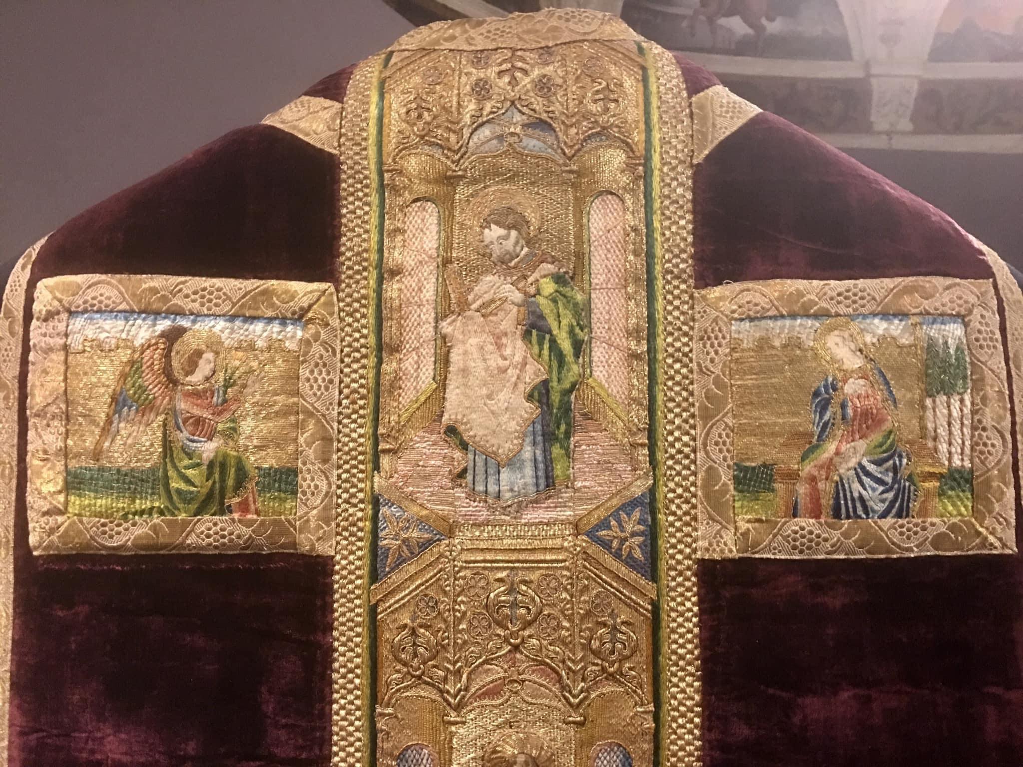 Three Vestments of Velvet from Italy ~ Liturgical Arts Journal