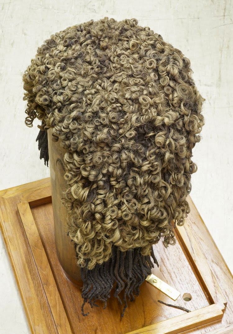 Stalking the Belle Époque: History's Runway: An Ancient Egyptian Wig