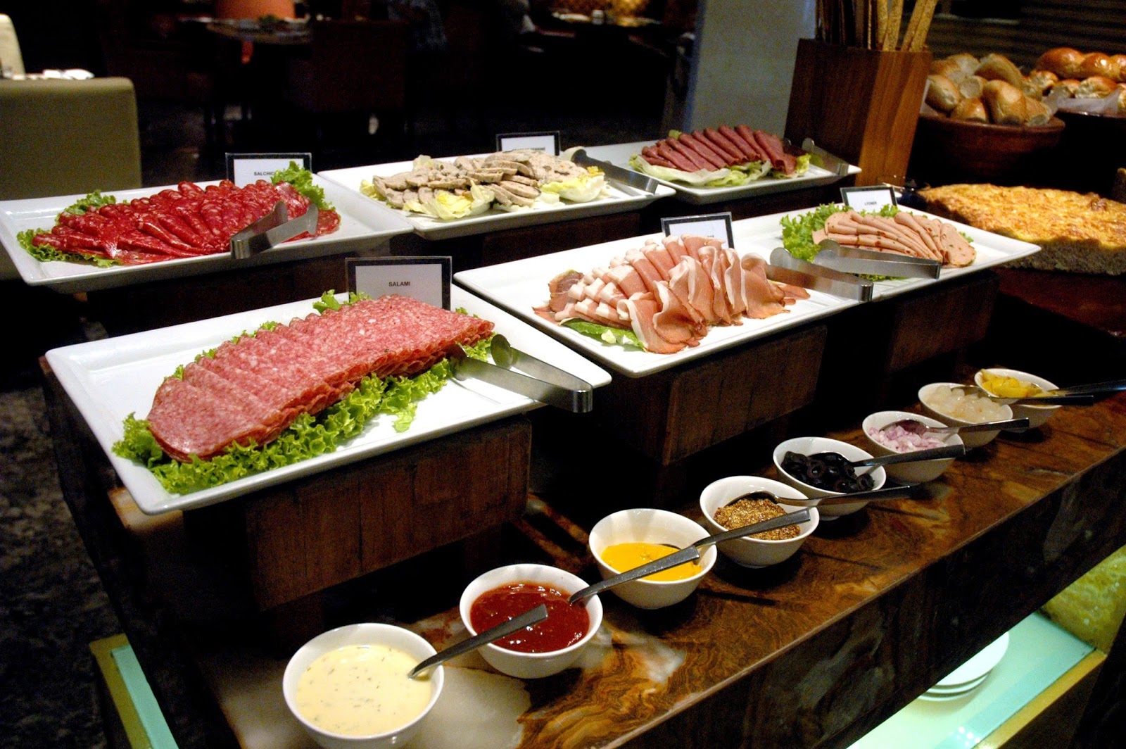 DUDE FOR FOOD: Make it Brunch at Marriott Cafe