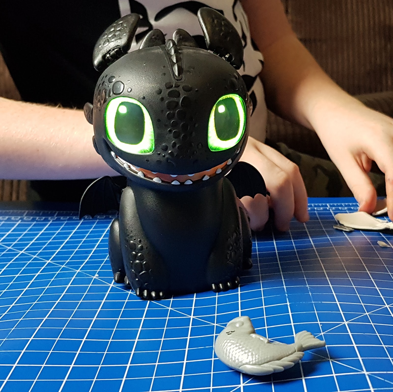 The Brick Castle: Hatching Dragons Toothless - How to Train Your Dragon ...