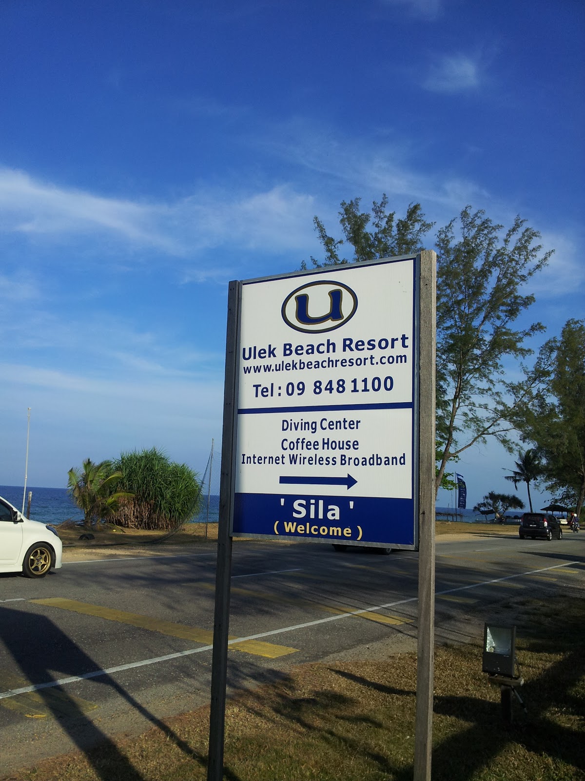 AEZEK: ULEK BEACH RESORT, DUNGUN